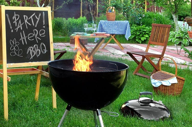 How to Host the Perfect Outdoors Barbecue | Endeavour Homes